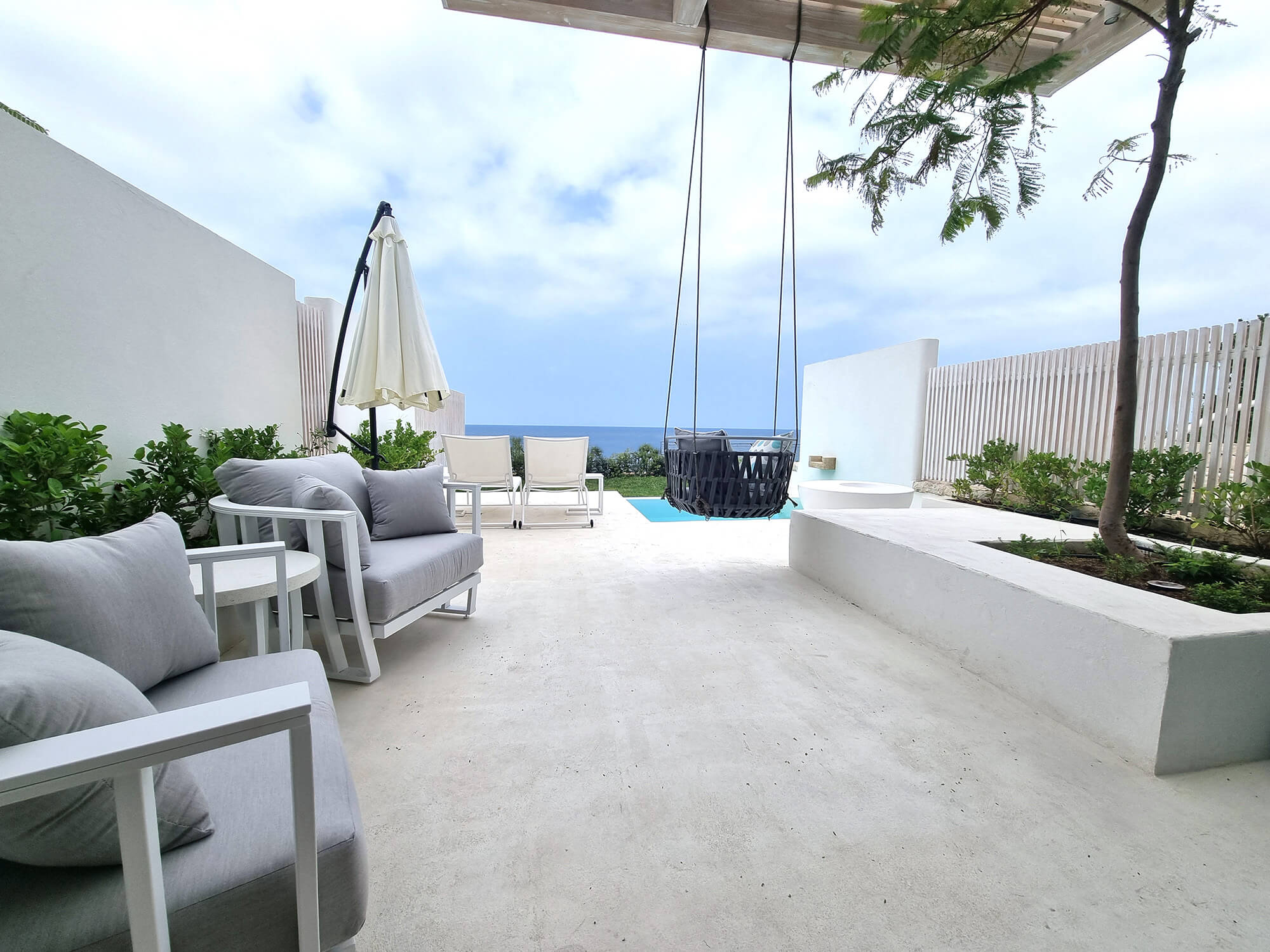 Orchid Escape Hotel - Rooms | Bungalows with private pool in Batroun