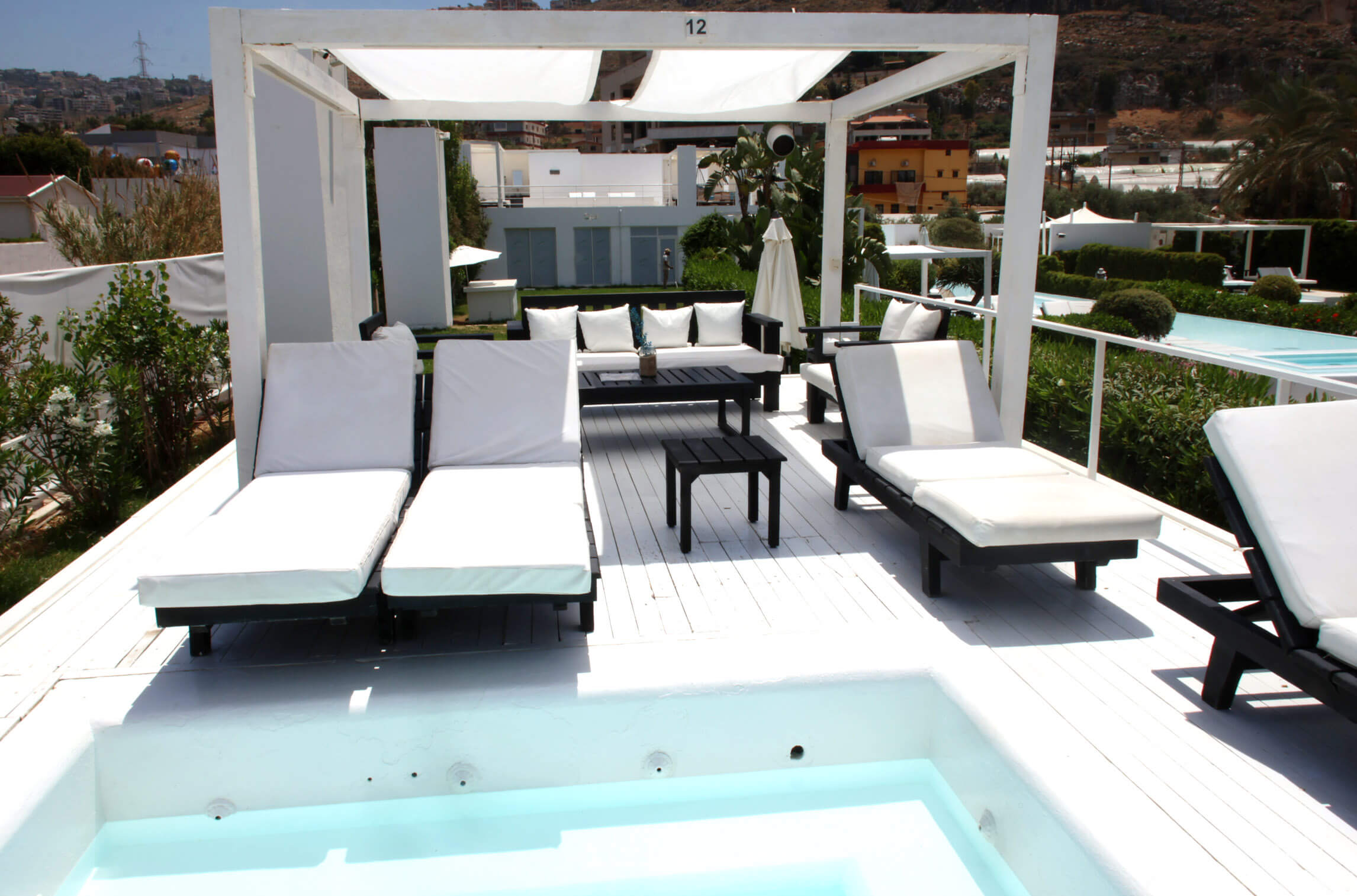 Upper Hut 12 - Book Now - Orchid Beach Resort and Lounge